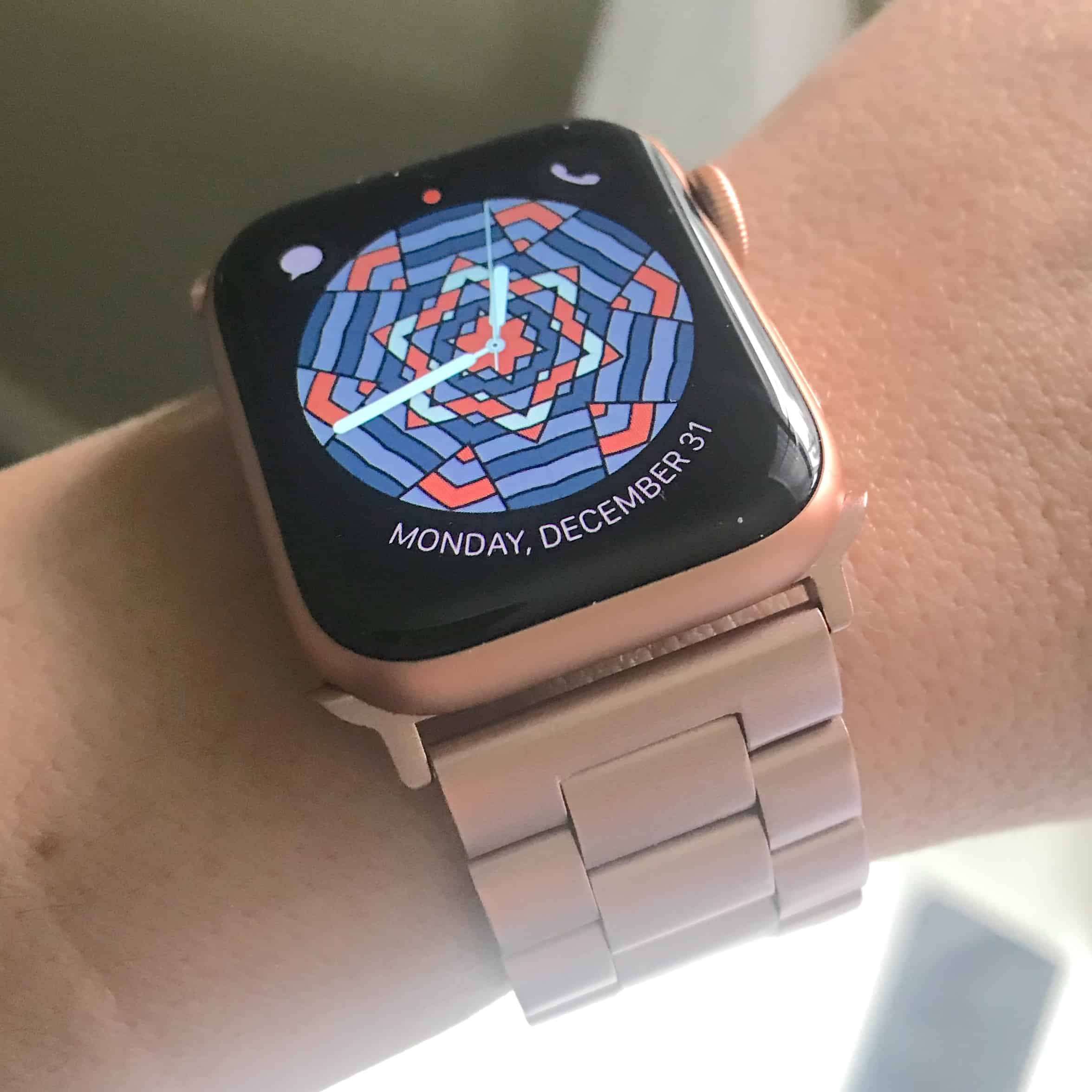 Apple Watch Style - 4 Creative Options - My House of Zing